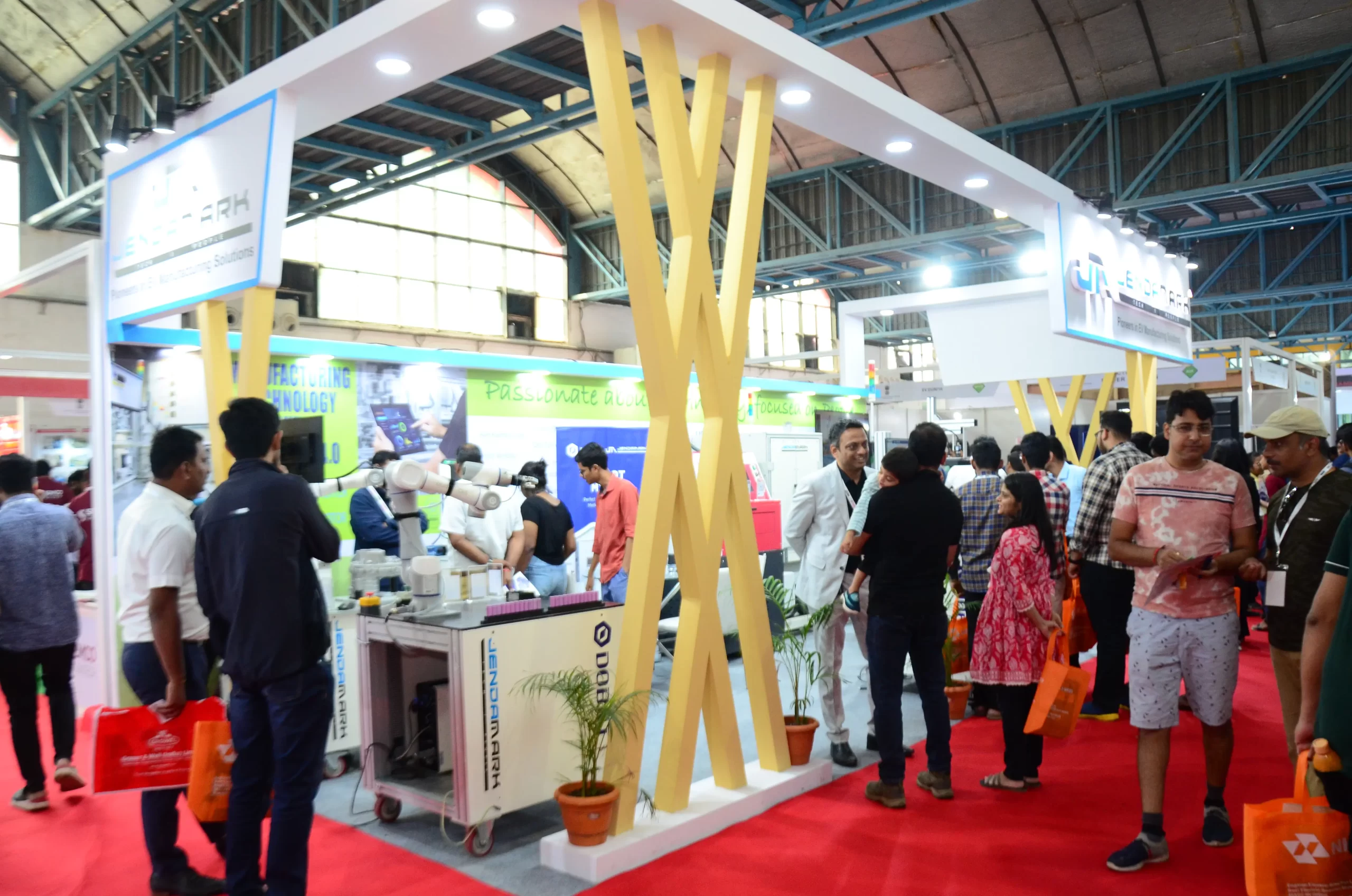 Gallery | INDIA INTERNATIONAL EV SHOW 2023